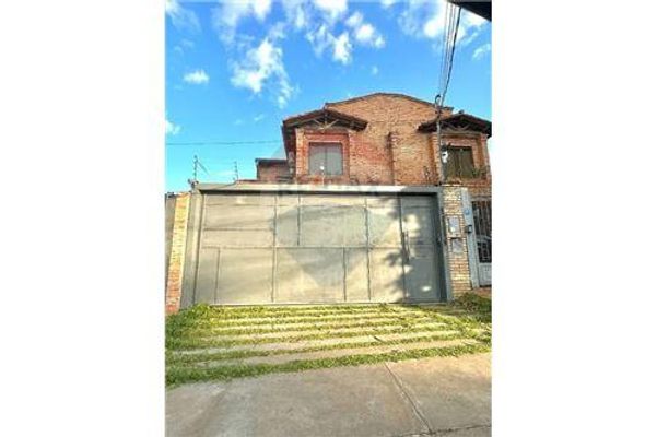 VENDO HERMOSO DUPLEX ZONA ASUNCION Las Lomas (Carmelitas) . Ref #I2BAA7 - infocasas.com.py