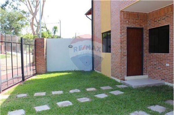 ALQUILO DUPLE EN VILLA ELISA ZONA SOL DE AMERICA. Ref #H765B6 - infocasas.com.py
