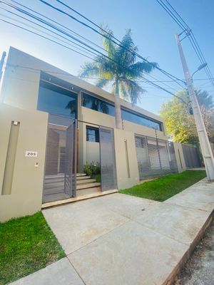 Alquilo Casa Moderna Mburucuya . Ref #Q2353A - infocasas.com.py