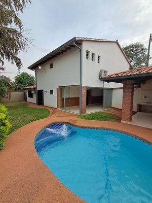 Alquilo p/ Vivienda u Oficina Casa en Villa Aurelia . Ref #ECB164