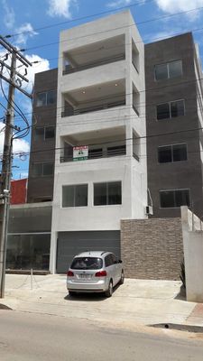 VENDO EDIFICIO CORPORATIVO ZONA SHOPP DEL SOL. Ref #Q1DA04 - infocasas.com.py