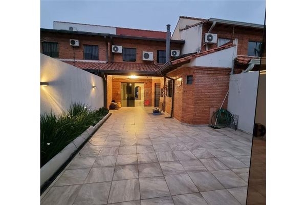 AMPLIO DÙPLEX_ FERNANDO de la MORA ZONA NORTE_ ALQUILO. Ref #OC7AFB - infocasas.com.py