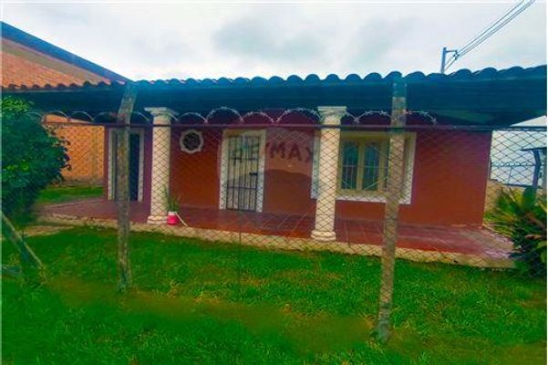 Casa en Mariano Roque Alonso. Ref #JF1148 - infocasas.com.py