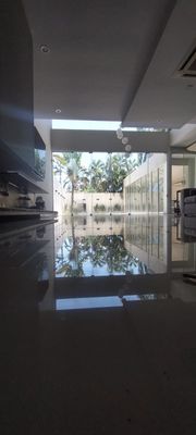 Alquilo Hermosa Y Amplia Casa De 4 Niveles En B° Mburucuya. Ref #WC1C9E