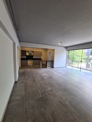 Alquilo Amplio Departamento de 2 Dormitorios en Barrio Las Mercedes. Ref #Z97D61 - infocasas.com.py