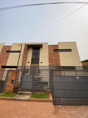 ALQUILO TRIPLEX EN MCAL ESTIGARRIBIA Zona Casa Rica 3. Ref #ICEE0A - infocasas.com.py