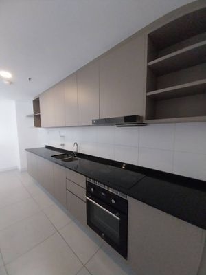 Alquilo departamento en el Edificio Fortaleza Mariscal Estigarribia. Ref #WEAE45 - infocasas.com.py