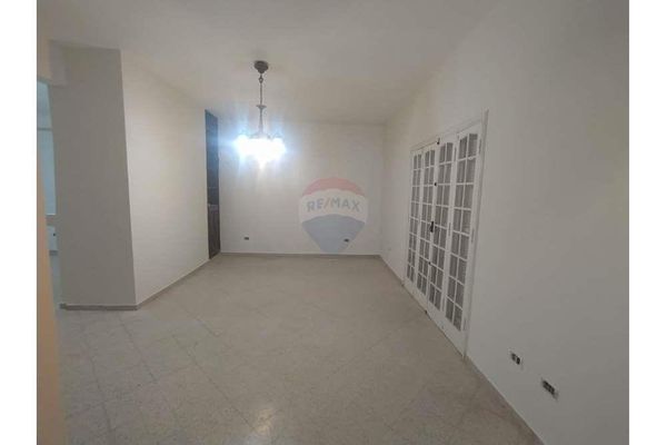 ALQUILO AMPLIA CASA EN SAN VICENTE A PASOS DE FELIX BOGADO. Ref #WE46AA - infocasas.com.py