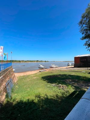 VENDO - Casa con amplio terreno frente al rio. Ref #T90EC4 - infocasas ...