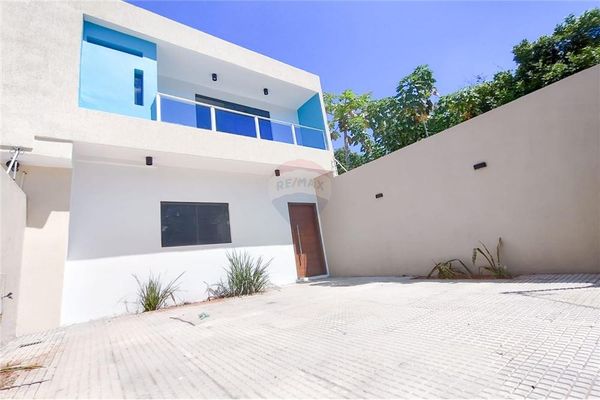 VENDO DUPLEX EN VILLA ELISA-ZONA SOL DE AMERICA. Ref #GAB923