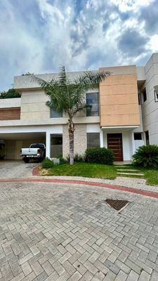 ALQUILO AMPLIA CASA EN BARRIO CERRADO LAS LILAS - SANTÍSIMA TRINIDAD. Ref #V4CC3C - infocasas.com.py