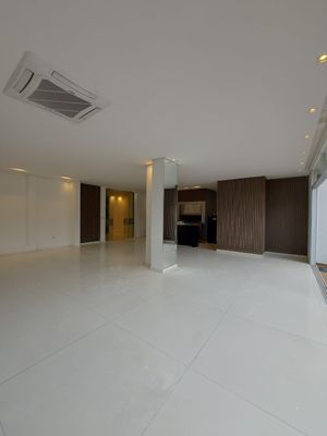 Vendo Hermosa Casa. Ycua Sati. COD 037. Ref #M66406 - infocasas.com.py