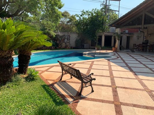 Alquilo hermosa casa en Condominio, Barrio Mcal. Estigarribia. Ref #WD79E3 - infocasas.com.py