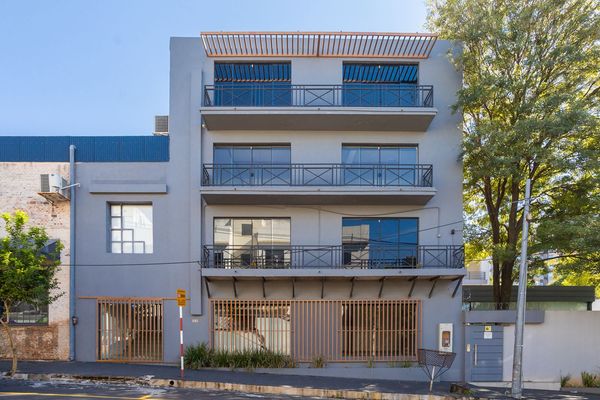 Alquilo Edificio De Oficinas. Ref #P59B39