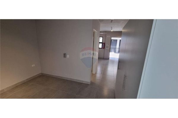 ALQUILO DEPARTAMENTO EN FERNANDO DE LA MOR. Ref #AA23A2 - infocasas.com.py