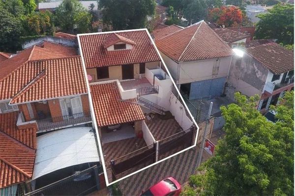 VENDO CASA TIPO DUPLEX EN BARRIO HERRERA. Ref #X4D017 - infocasas.com.py