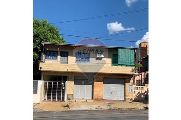 Casa en Asuncion. Ref #S0C53D - infocasas.com.py