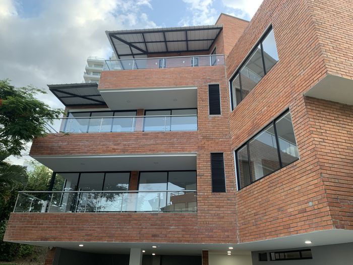 Apartamento en Arriendo en Cali, Menga