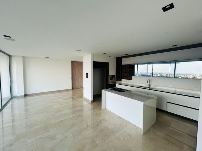 Apartamento en Arriendo en Cali, Menga