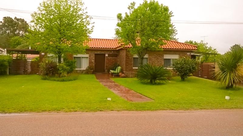 venta casa Atlántida cinco dormitorios. Ref #KF37E6 - infocasas.com.uy