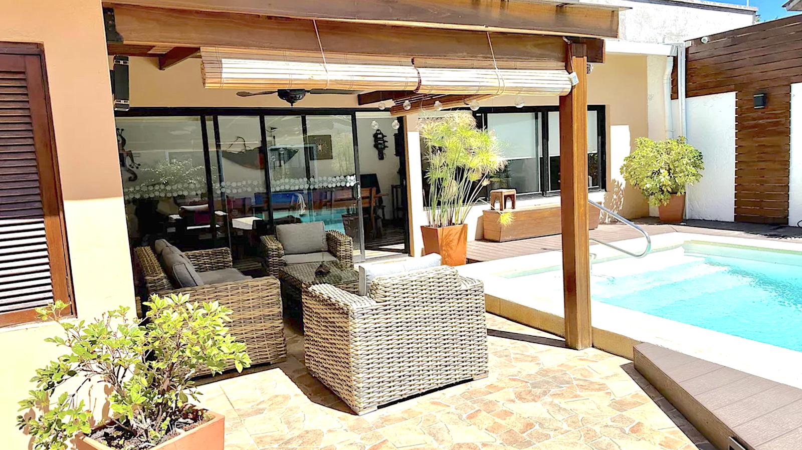 Casa en Venta 3 Dormitorios Piscina Barbacoa Parque Miramar. Ref #V68C87 - infocasas.com.uy