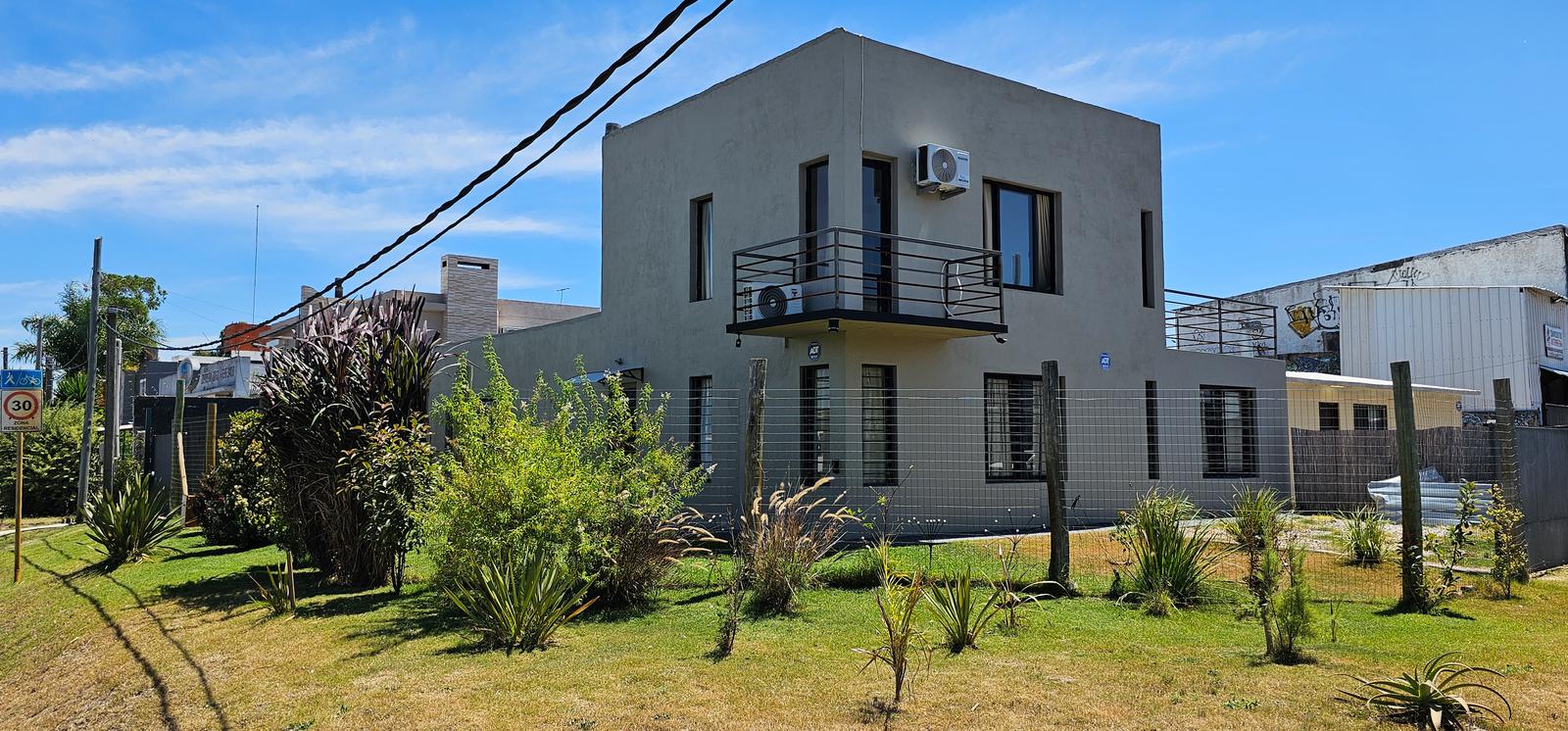 venta Casa en Solymar tres dormitorios. Ref #D4A4C7 - infocasas.com.uy