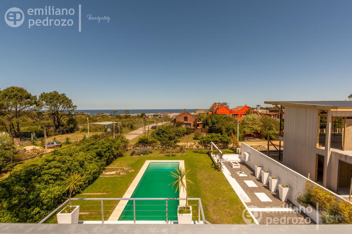 Venta Casa Manantiales 3 dormitorios piscina parrillero vista al mar. Ref #SE27DC - infocasas.com.uy