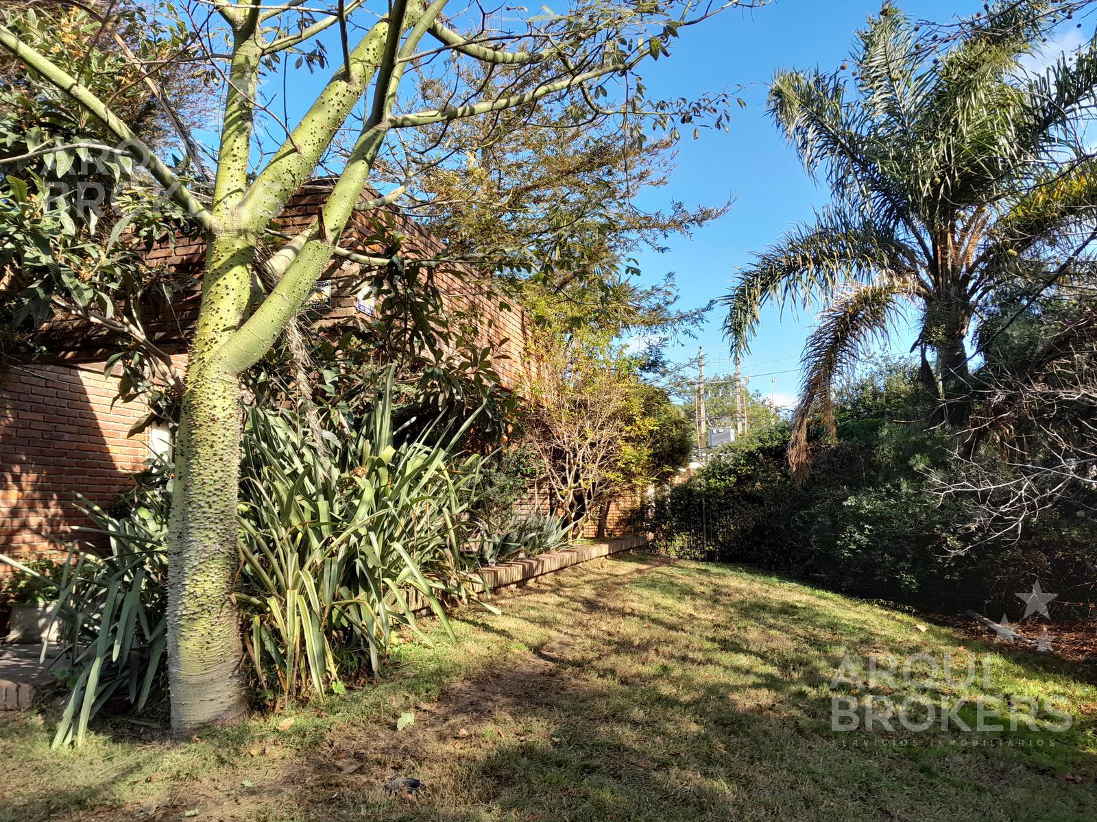 Venta casa cuatro dormitorios en Atlántida . Ref #P1A429 - infocasas.com.uy