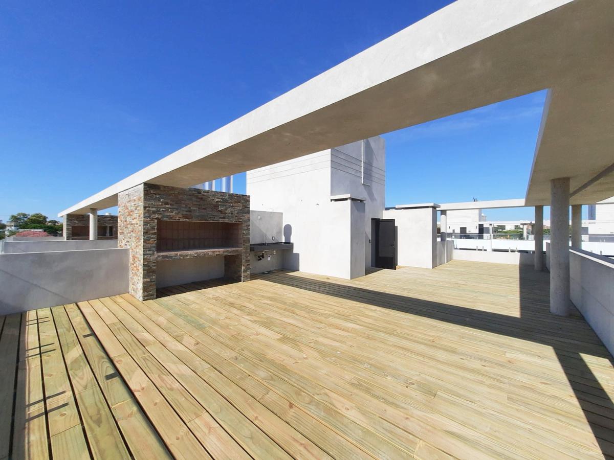 Venta apartamento 3 dormitorios con parrillero, garaje y box.. Ref #O303CF - infocasas.com.uy