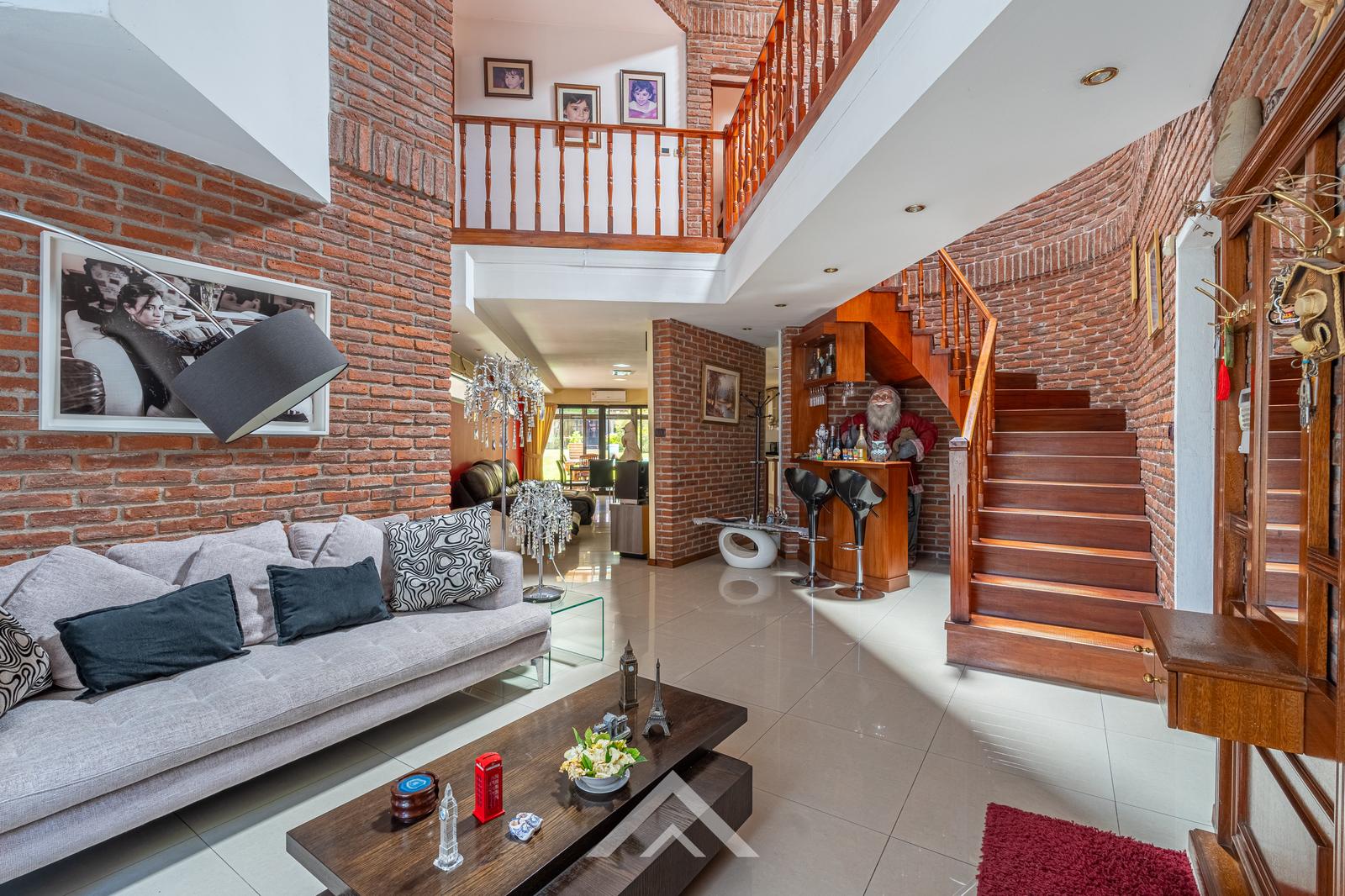 Venta Exclusiva Casa PU 3 Dormitorios en el Prado - Piscina - Vivienda Independiente - Apta ...